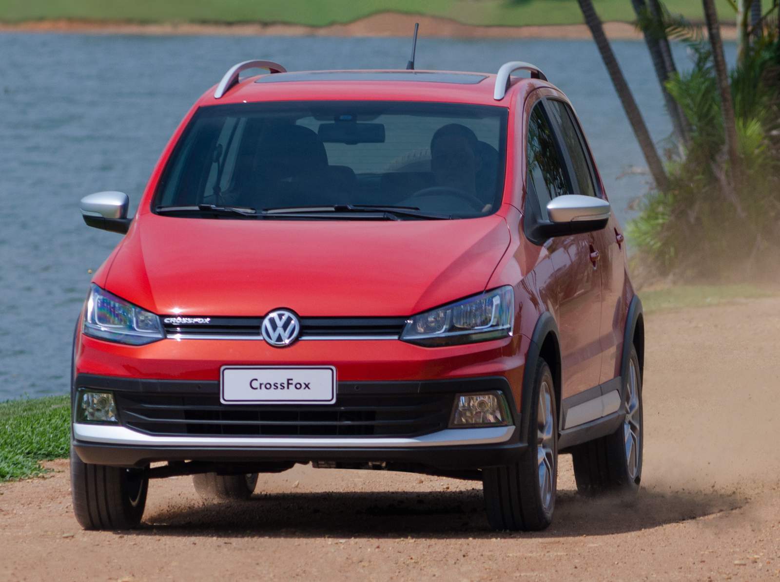 Novo VW CrossFox 2015: preços, vídeo e especificações oficiais