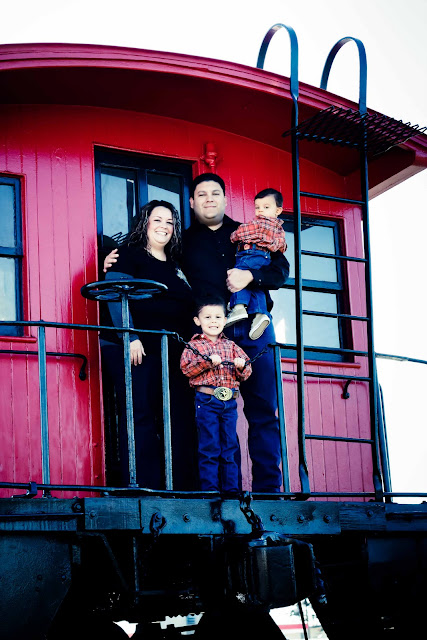 A. Leigh Photography: the guzman family {katy, tx family photographer}
