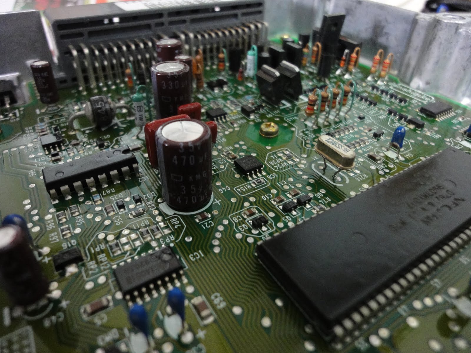 Honda City (SX8): City 行車電腦的料號、電容規格