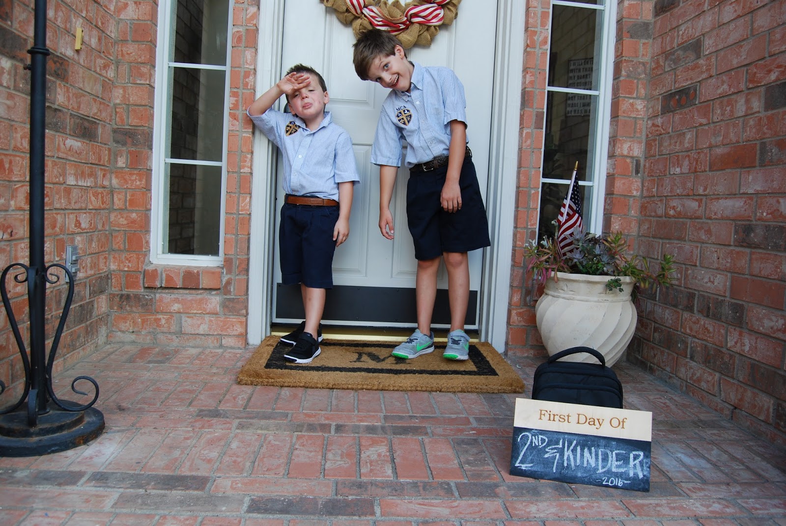 Momfessionals: First Day 2016