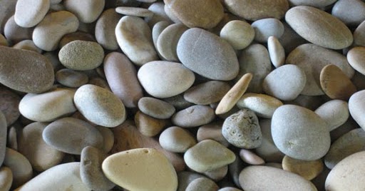 arte di dipingere: dipingere i sassi