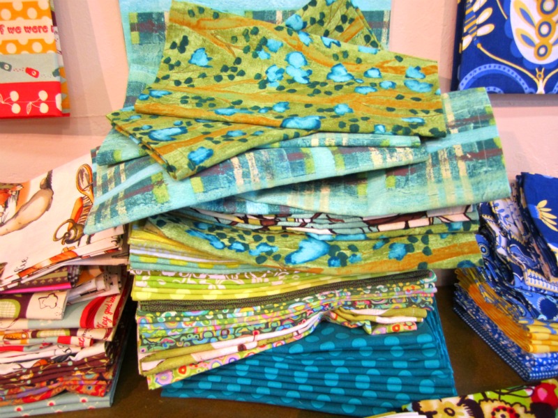 Picking Daisies Modern Quilting, Sewing, Fabric + Napkins: Napkin ...