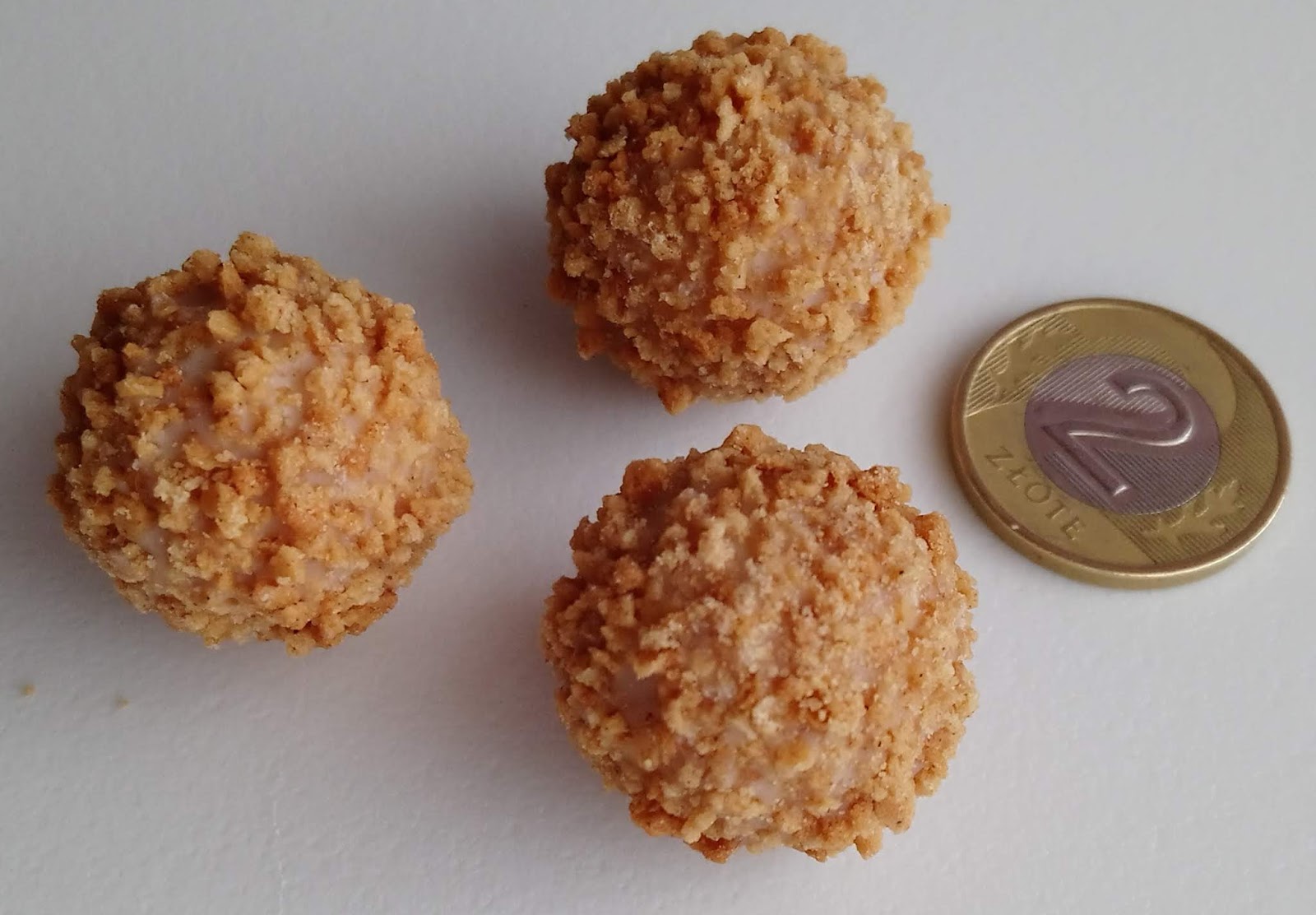 Chwile zasłodzenia: Ferrero: Giotto Haselnuss, Momenti Belgischer ...