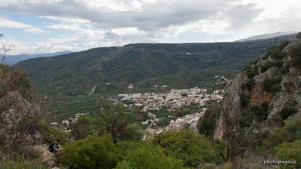 EXPLORE MOUNTAINS: ΣΤΟ ΚΑΛΝΤΕΡΙΜΙ : ΟΡΟΠΕΔΙΟ ΚΑΘΑΡΟΥ-ΚΡΙΤΣΑ
