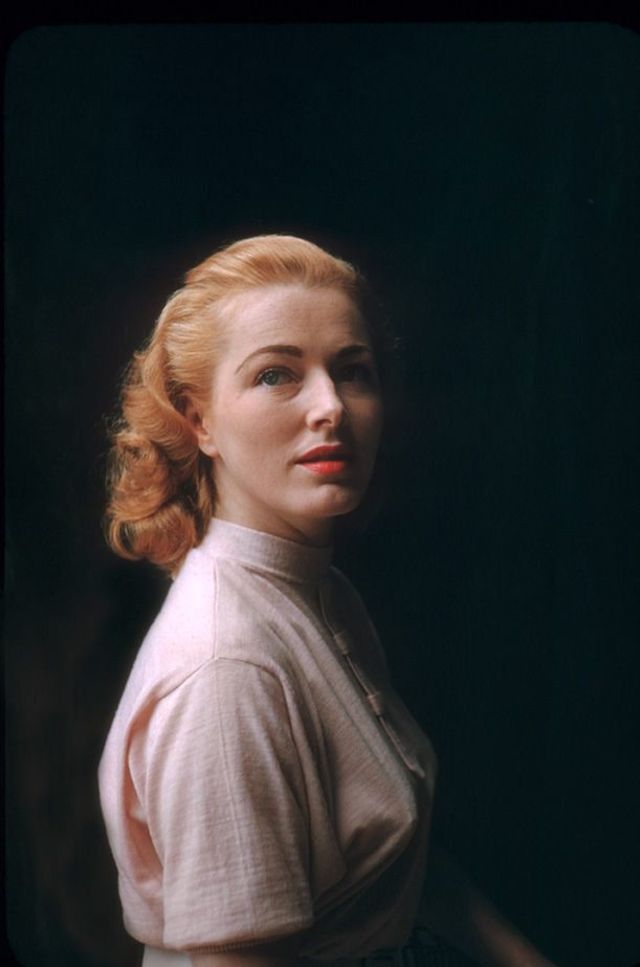 Woman of a Thousand Faces: Glamorous Photos of Eleanor Parker in the ...