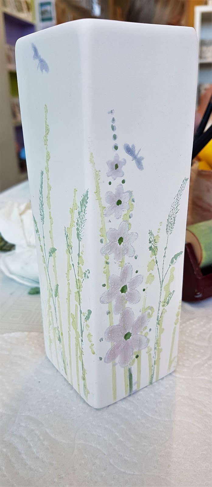 Stamps and Stencils : April 2018