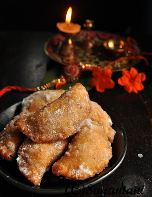 Gujia or Paraki to Enjoy Holi. - A Homemaker's Diary