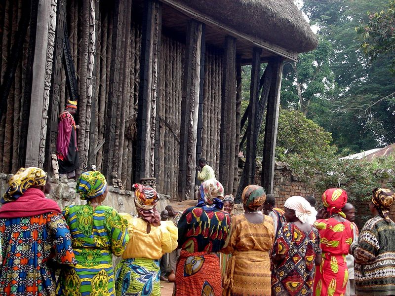 The Historic Palace of The Fon of Bafut And His One Hundred Wives ...