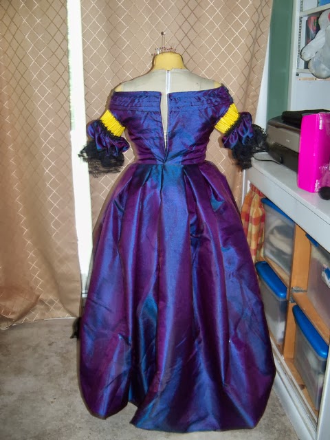 sewing to distraction: Ada Lovelace: Finished Product