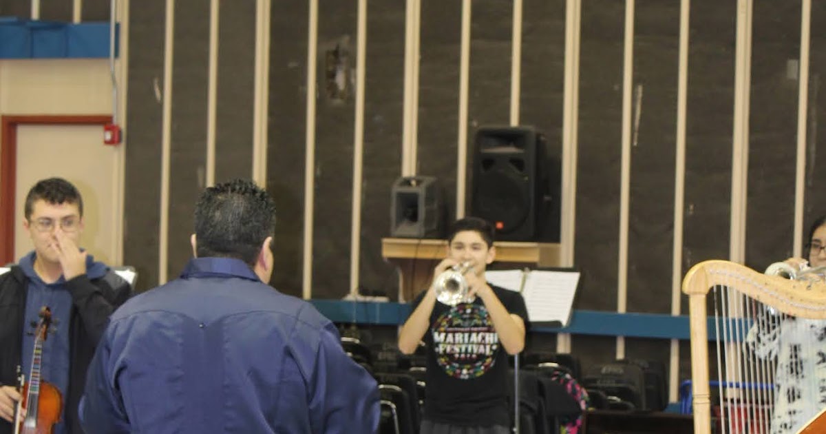 Eagle Pass ISD - iVision: Mariachi and Mr. Guzman