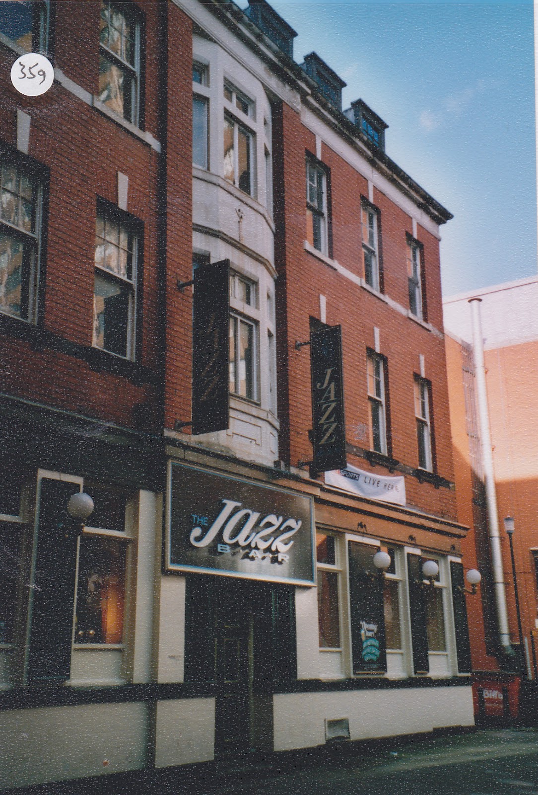 PRESTON'S INNS, TAVERNS and BEERHOUSES: EMPIRE HOTEL, Tithebarn Street