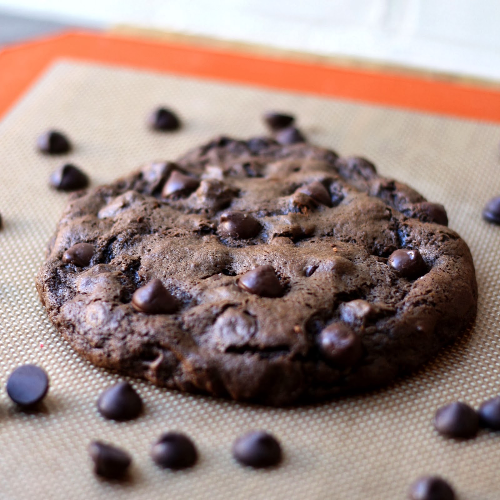Chocolate Therapy: XXL Death By Chocolate Cookie