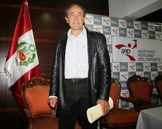 Rodolfo, corriendo codo a codo con Alberto Salazar, en la épica batalla ...