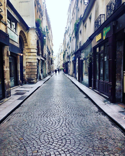 Focus On Paris: Le Sentier