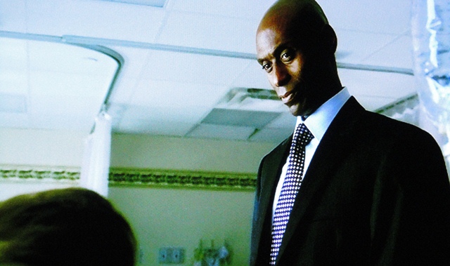 MUSINGS OF A SCI-FI FANATIC: Fringe S1 Ep7: In Which We Meet Mr. Jones