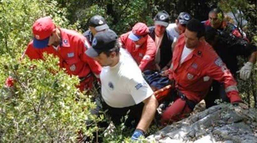 ΒΡΕΤΑΝΙΔΑ ΠΟΥ ΕΠΕΣΕ ΣΕ ΓΚΡΕΜΟ ΣΤΗΝ ΚΡΗΤΗ ΚΑΙ ΤΡΑΥΜΑΤΙΣΤΗΚΕ ΕΣΤΕΙΛΕ ΜΕΣΩ ...