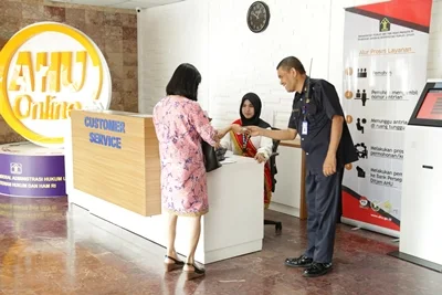 Mengenal AHU Online, Mulai Legalitas Komunitas Hingga Kewarganegaraan ...