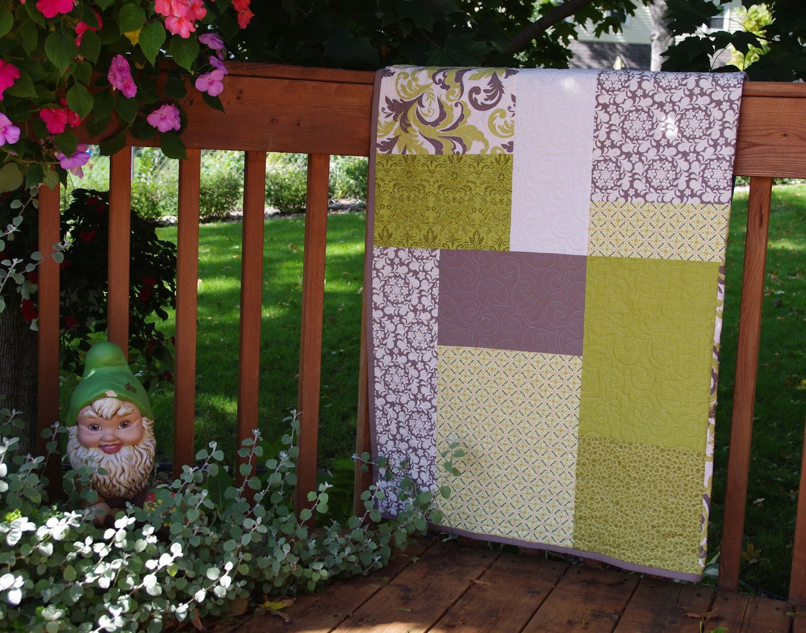 Alex's Wedding Quilt Pattern - Ahhh...Quilting