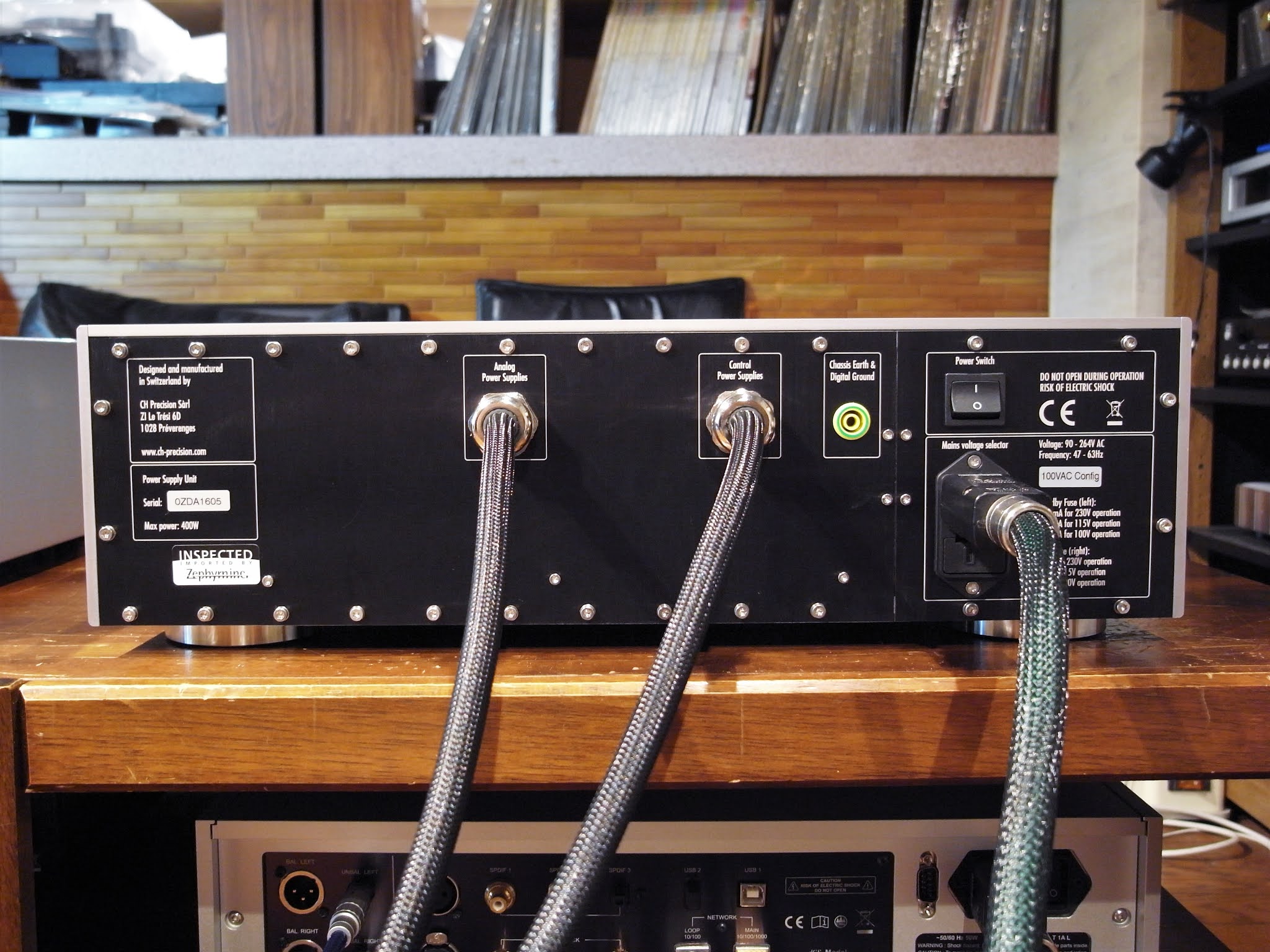 SIS AUDIO BLOG: イベント情報 新製品 CH PRECISION L10+M10 STEREOを期間限定展示中です！！