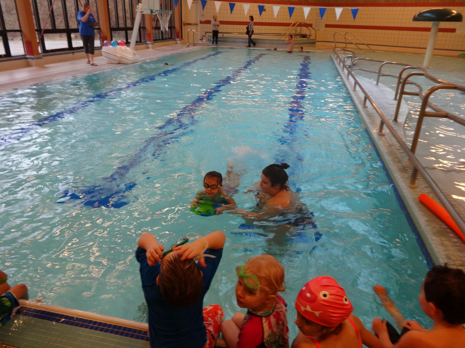 Seabury LadybugsArchives: Swimming and teamwork!