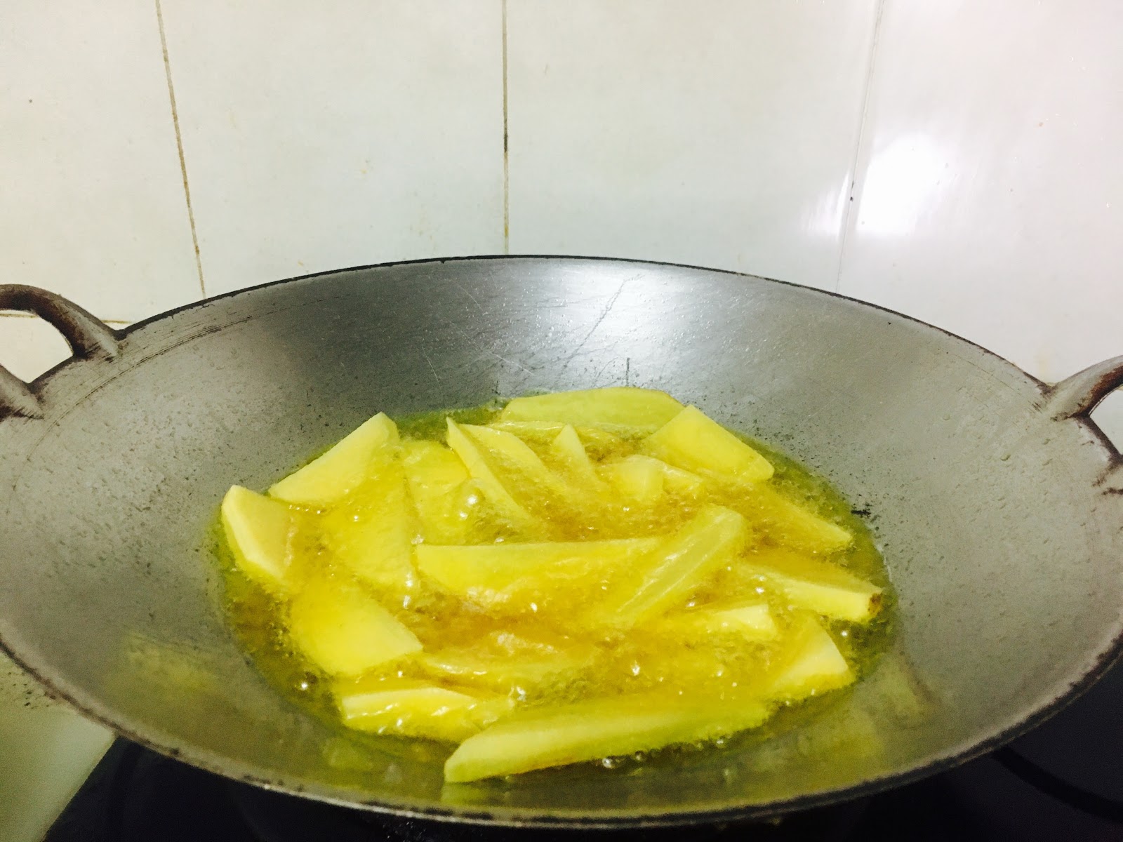 Cara Mudah Buat Begedil Kentang Homemade Yang Sedap