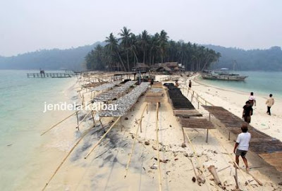 47 TEMPAT WISATA DI KAYONG UTARA KALIMANTAN BARAT TERLENGKAP ...