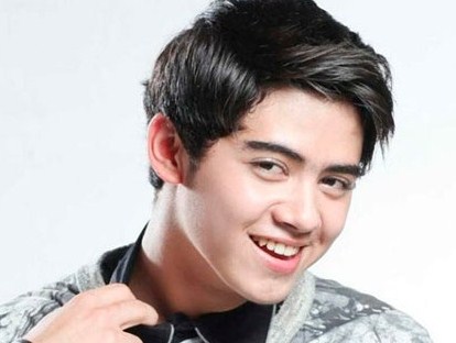 Biodata Dan Foto Aliando Syarief Lengkap Banget - Kumpulan Sipnosis Dan ...