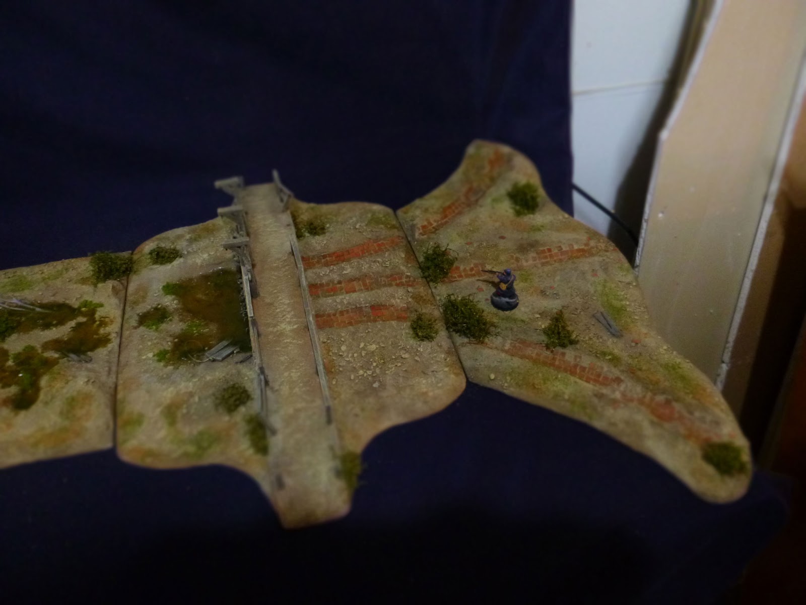 Decrepit DAM, abandoned Mexican village bldgs, & Indian dwellings ...