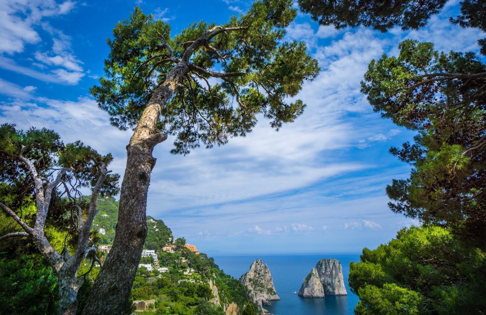 A Minute in the Life of Maria: Capri, Italy