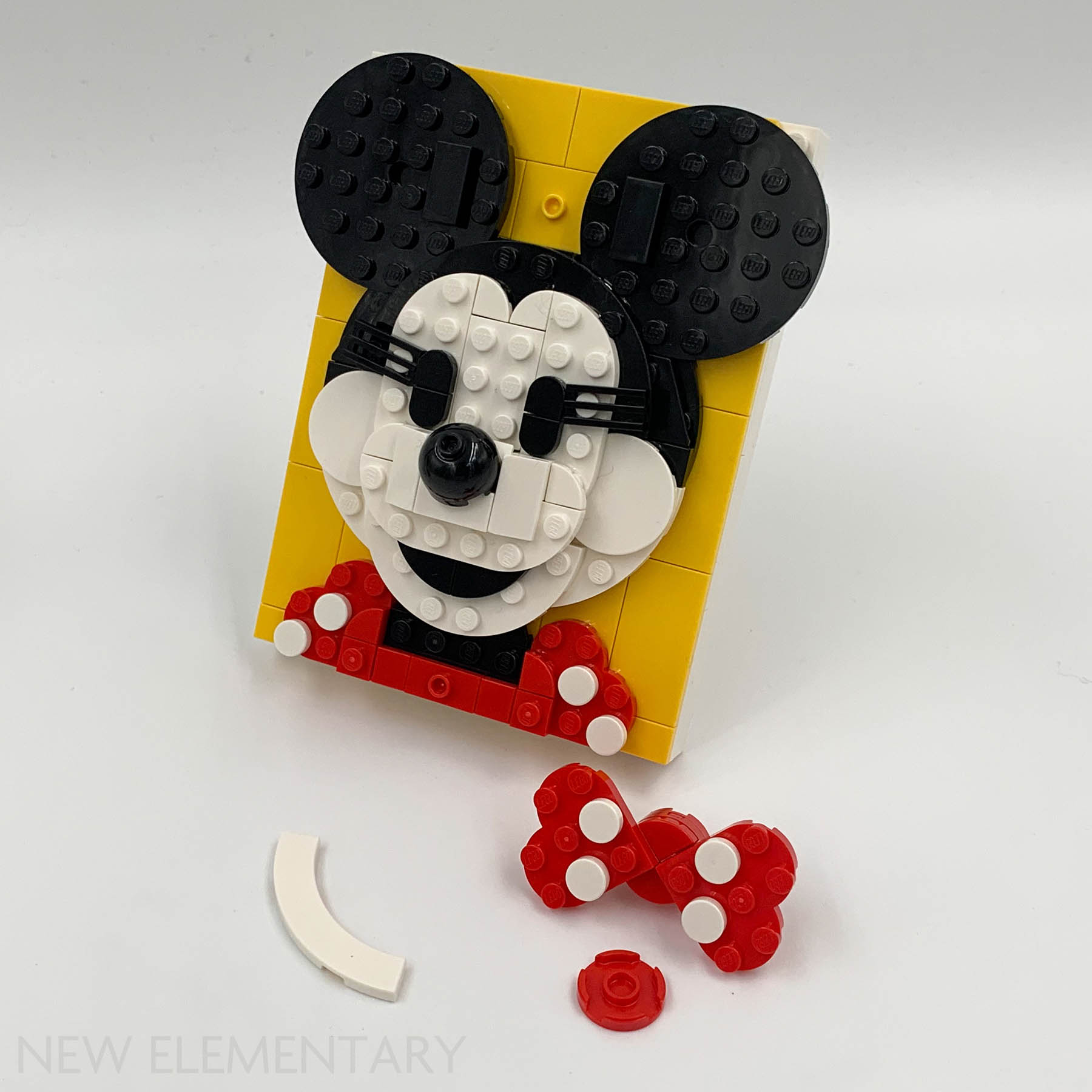 LEGO® Brick Sketches review: 40456 Mickey Mouse & 40457 Minnie Mouse ...