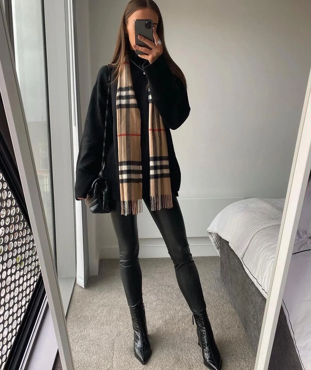 Simple fall looks to incorporate into your everyday style