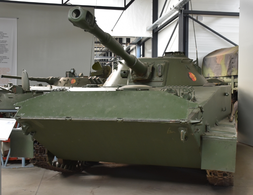 RedStar Heroes: PT-76B (East Germany)