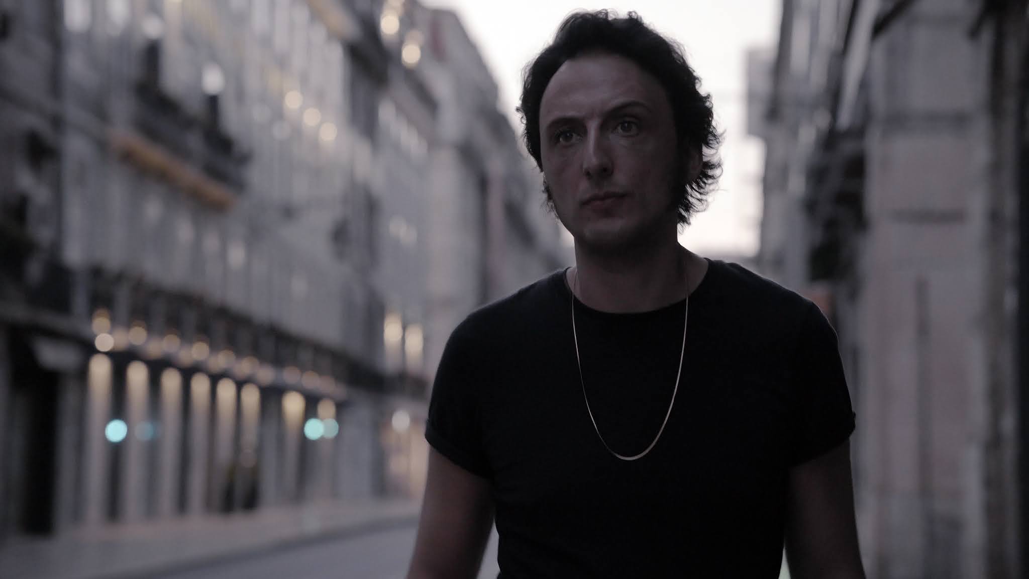 Portugal Rebelde: VÍDEOCLIP | "AOS PÓS" - Samuel Úria