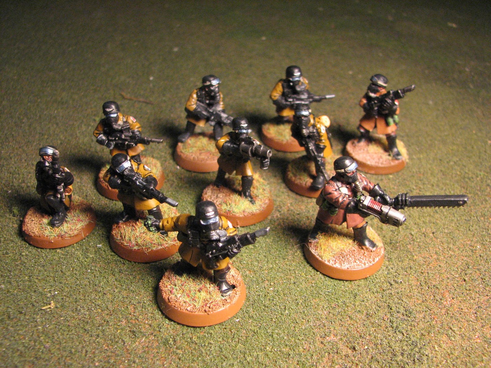 15mm Sci Fi Small Soldiers: Warhammer 40K Imperial Guard Steel Legion ...