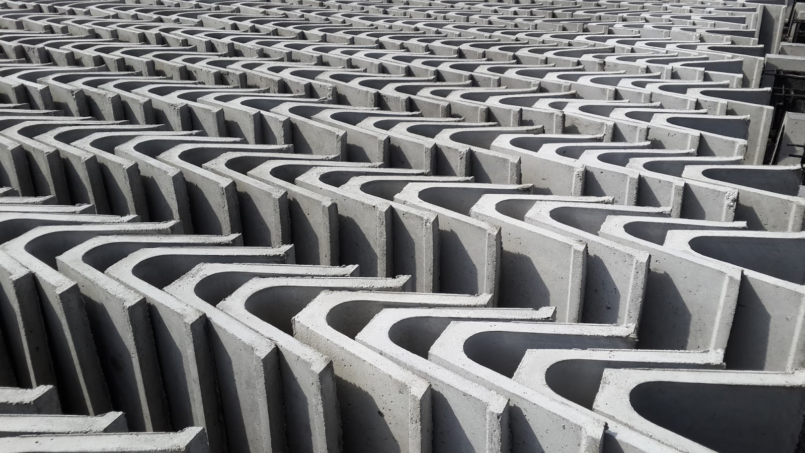 CONCRETE BLOCK DRAIN MALAYSIA SUPPLIERS: C & G UNITED TRADING TEL : 016 ...