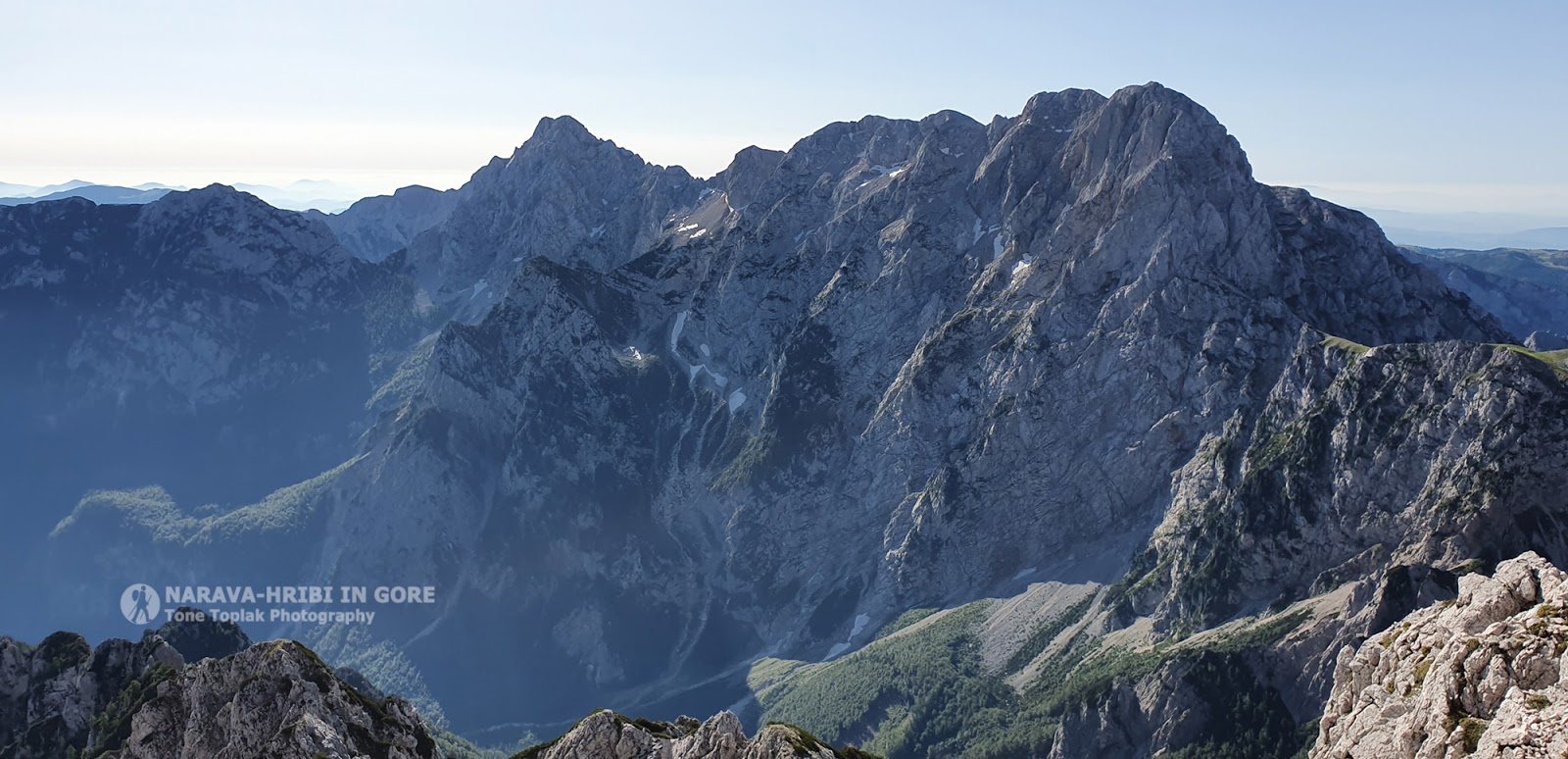 Narava hribi in gore: Mrzla gora 2203 m in vroč junijski dan