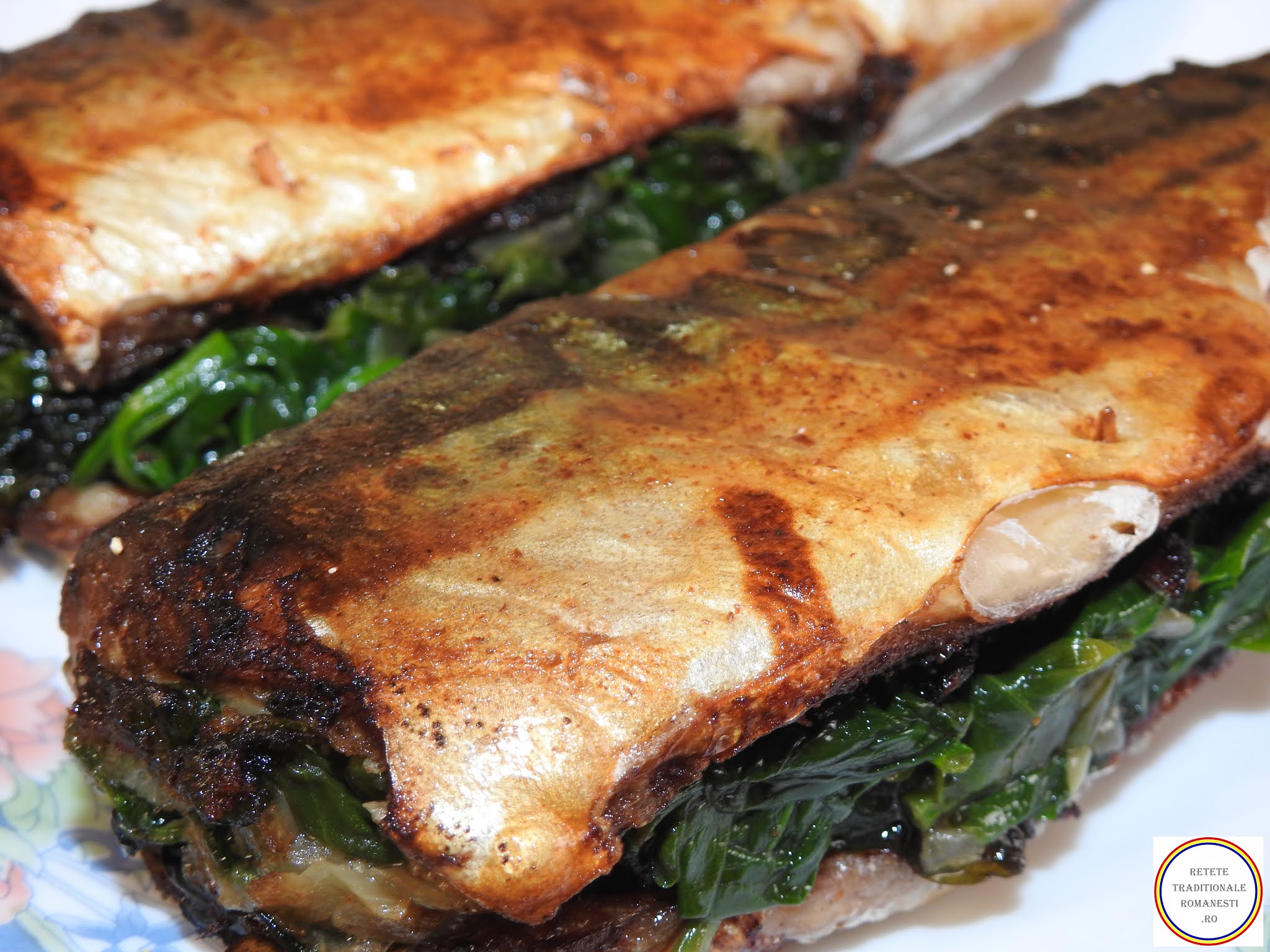 Peste umplut cu spanac reteta | Retetetraditionaleromanesti.ro