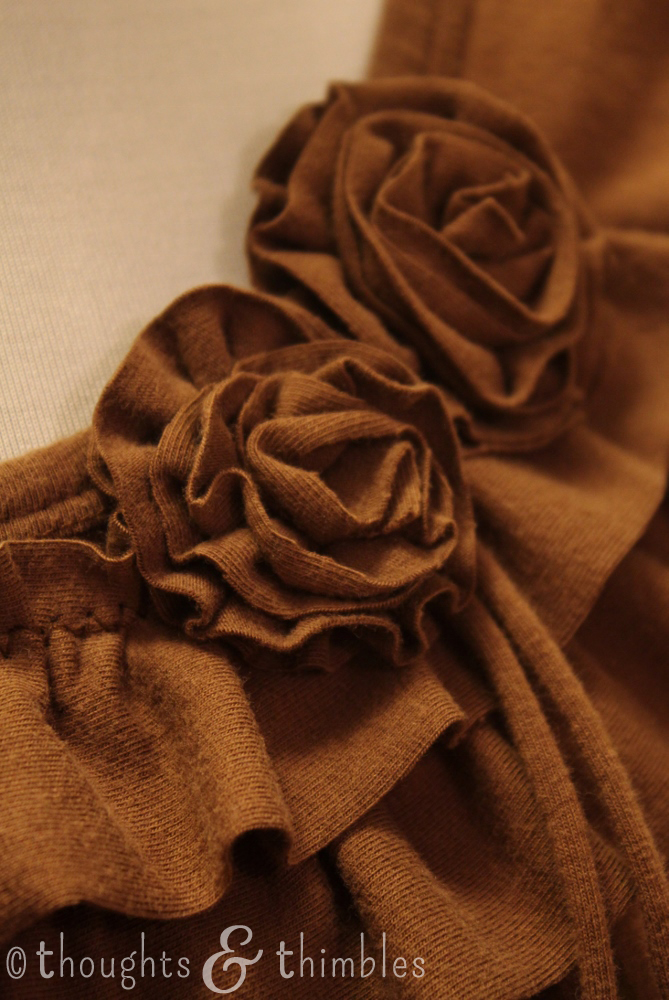 Thoughts and Thimbles: Three Ways Top (Or, "A Closet Crisis Averted")