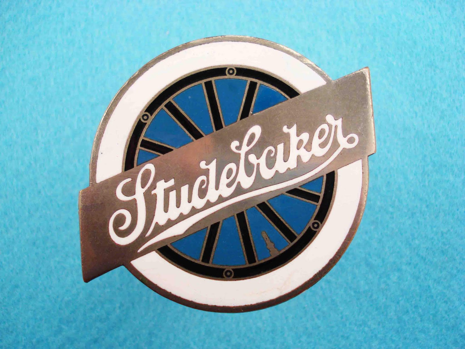 American Auto Emblems: STUDEBAKER