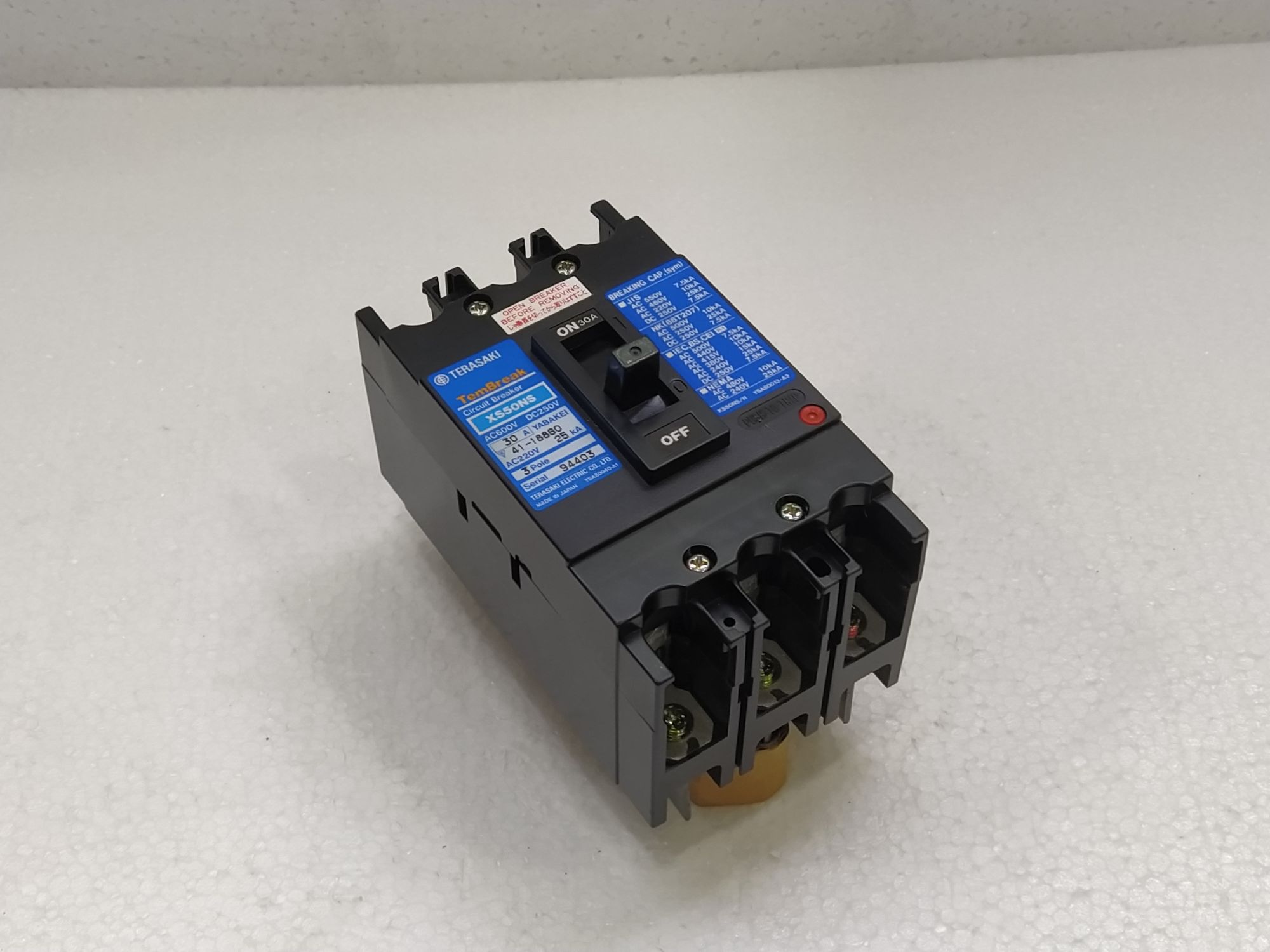 TERASAKI TEMBREAK XS50NS CIRCUIT BREAKER 30A AC600V DC250V 3POLE