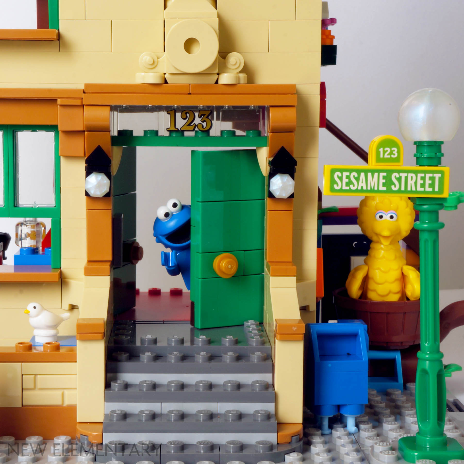 LEGO® Ideas parts & minifigures review: 21324 123 Sesame Street | New ...