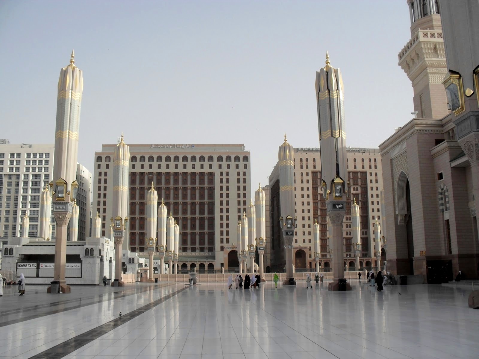 Mecca ( مكة‎ ). A voyage to Mecca, Makkah, Saudi Arabia, Middle East ...