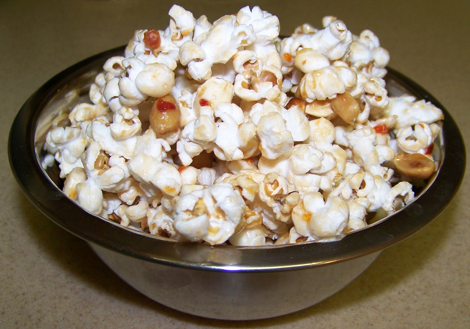 Waulene's Way: Spicy Pad Thai Popcorn