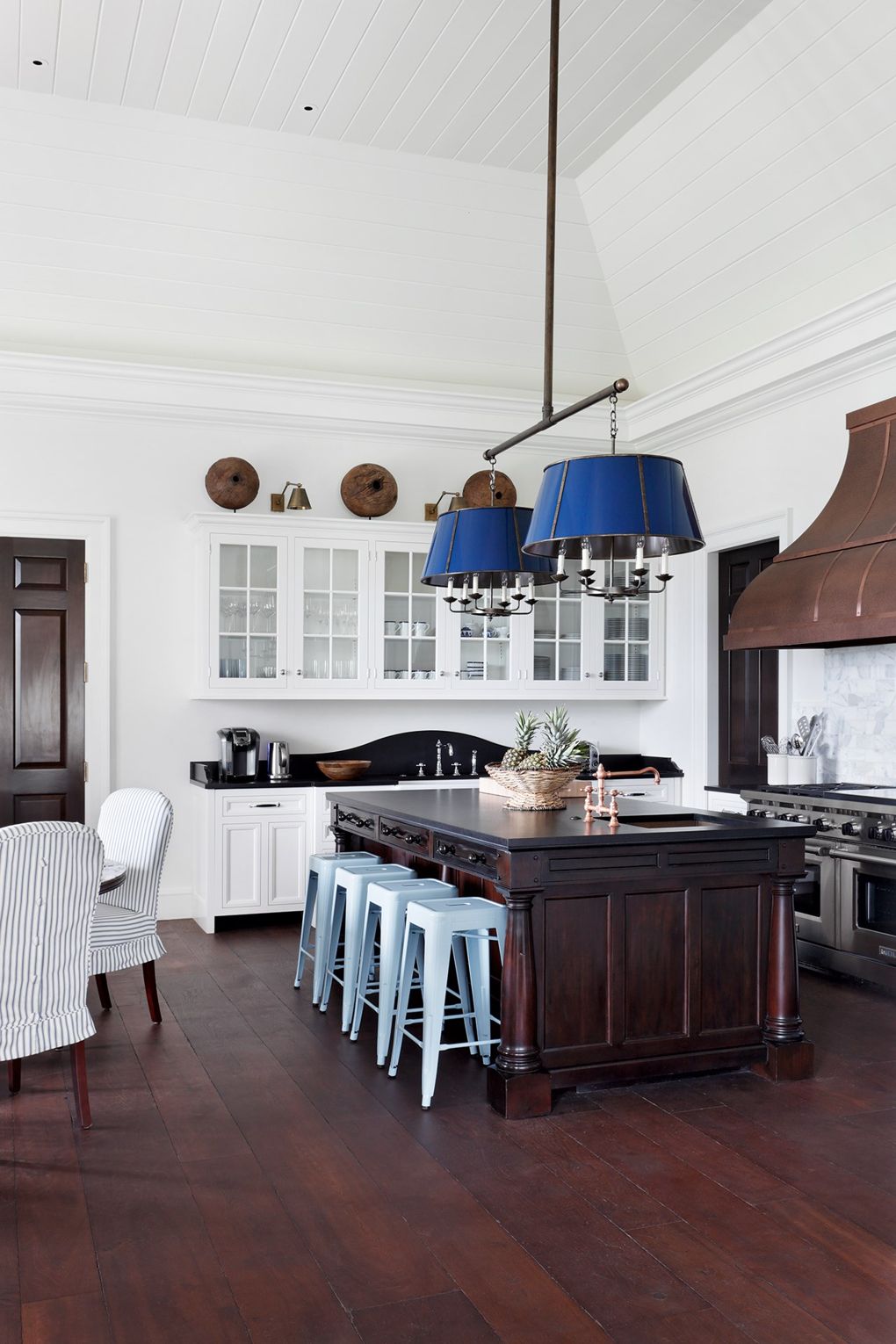 Décor Inspiration: A Bahamas beach house designed by John McCall and ...