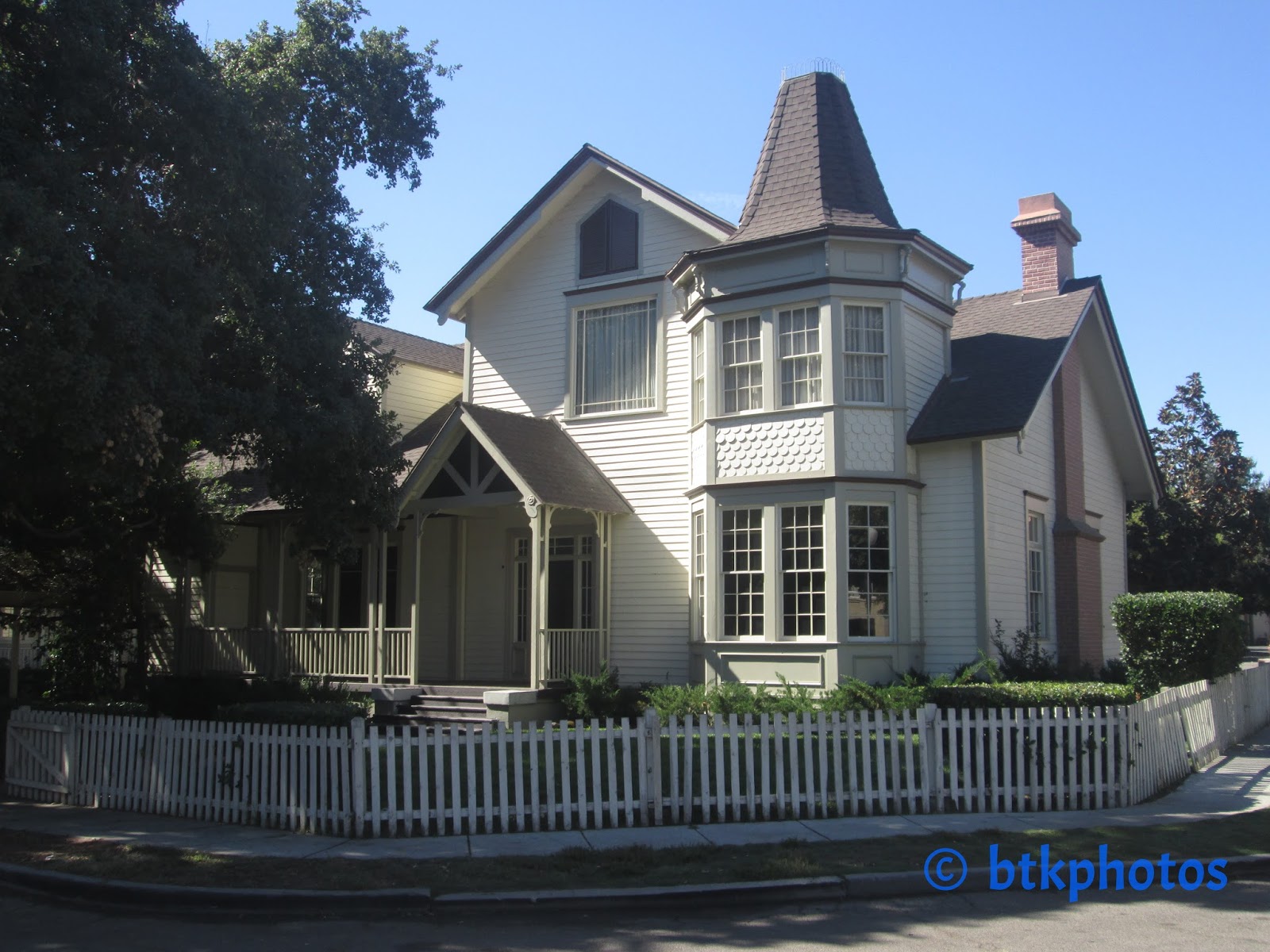 Reel to Real Filming Locations: Gremlins (1984)