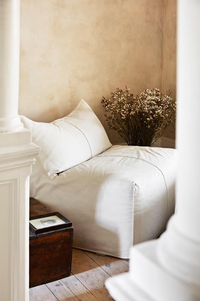 A serene London townhouse by Retrouvius Design Studio