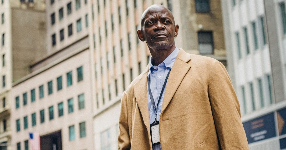 4 Tips And Tricks To Make Better Low Angle Portrait Photography ...