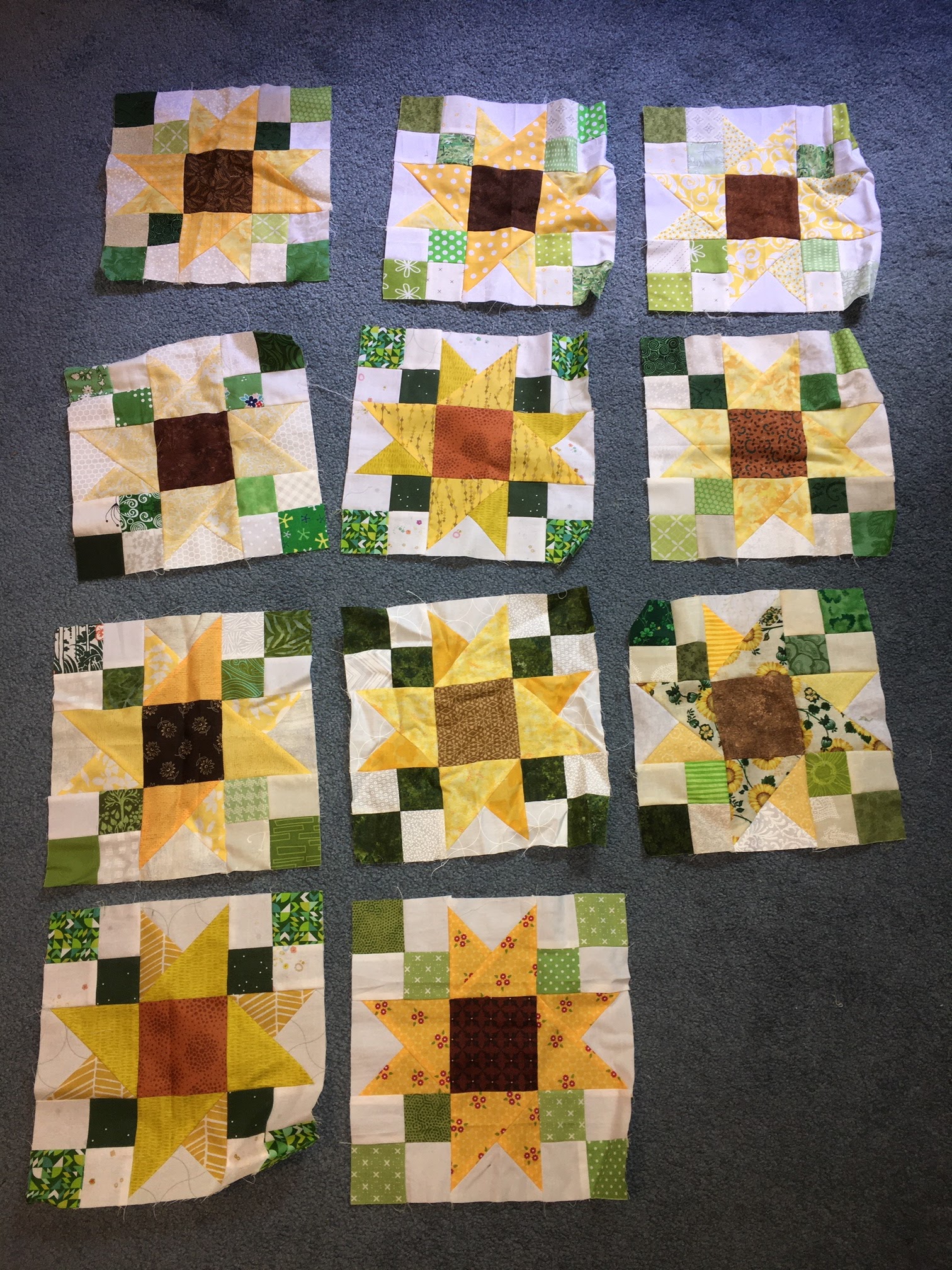 Stash Bee: Hive 1 September Tutorial: Sunflower Block