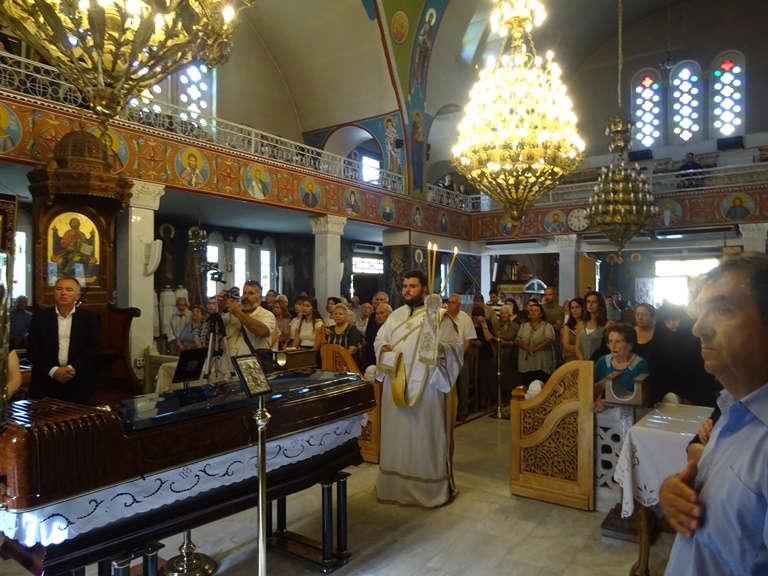 ΕΞΟΔΙΟΣ ΑΚΟΛΟΥΘΙΑ ΤΟΥ ΕΠΙΤΙΜΟΥ ΠΡΩΤΟΣΥΓΚΕΛΛΟΥ ΤΗΣ ΜΗΤΡΟΠΟΛΕΩΣ ΚΟΡΙΝΘΟΥ ...