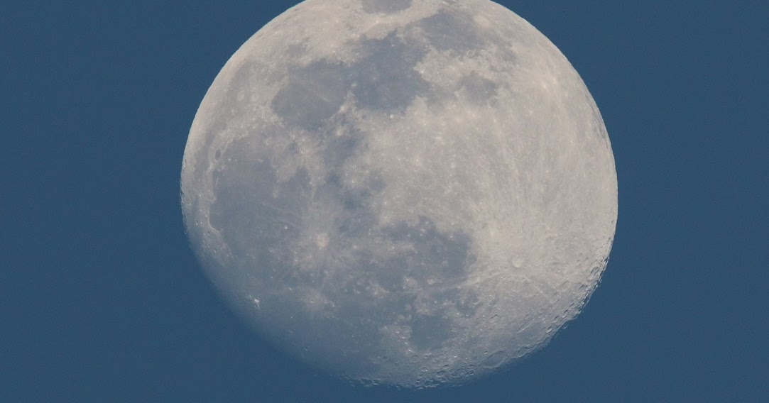 Michigan Exposures: That's No Moon